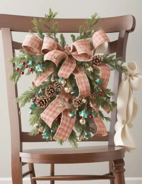 32 DIY Christmas Chair Decoration Ideas for 2023